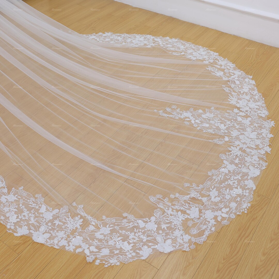 Royal Veil Beach Beaded Flower Lace Wedding Veil Vintage With Comb 1T ...
