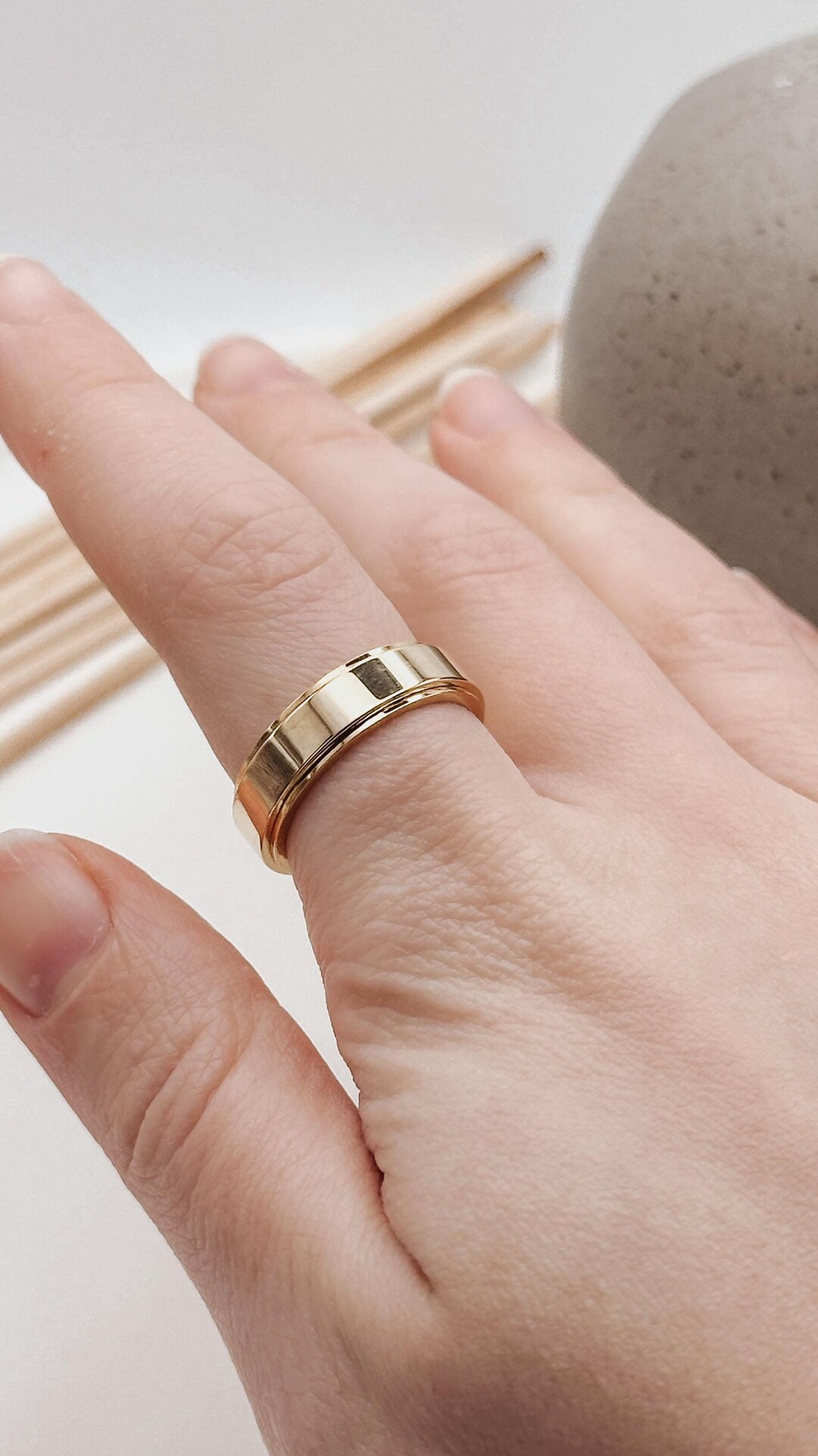 Gold Stainless Steel Minimalist Spinner Ring, Fidget Ring for Anxiety ...