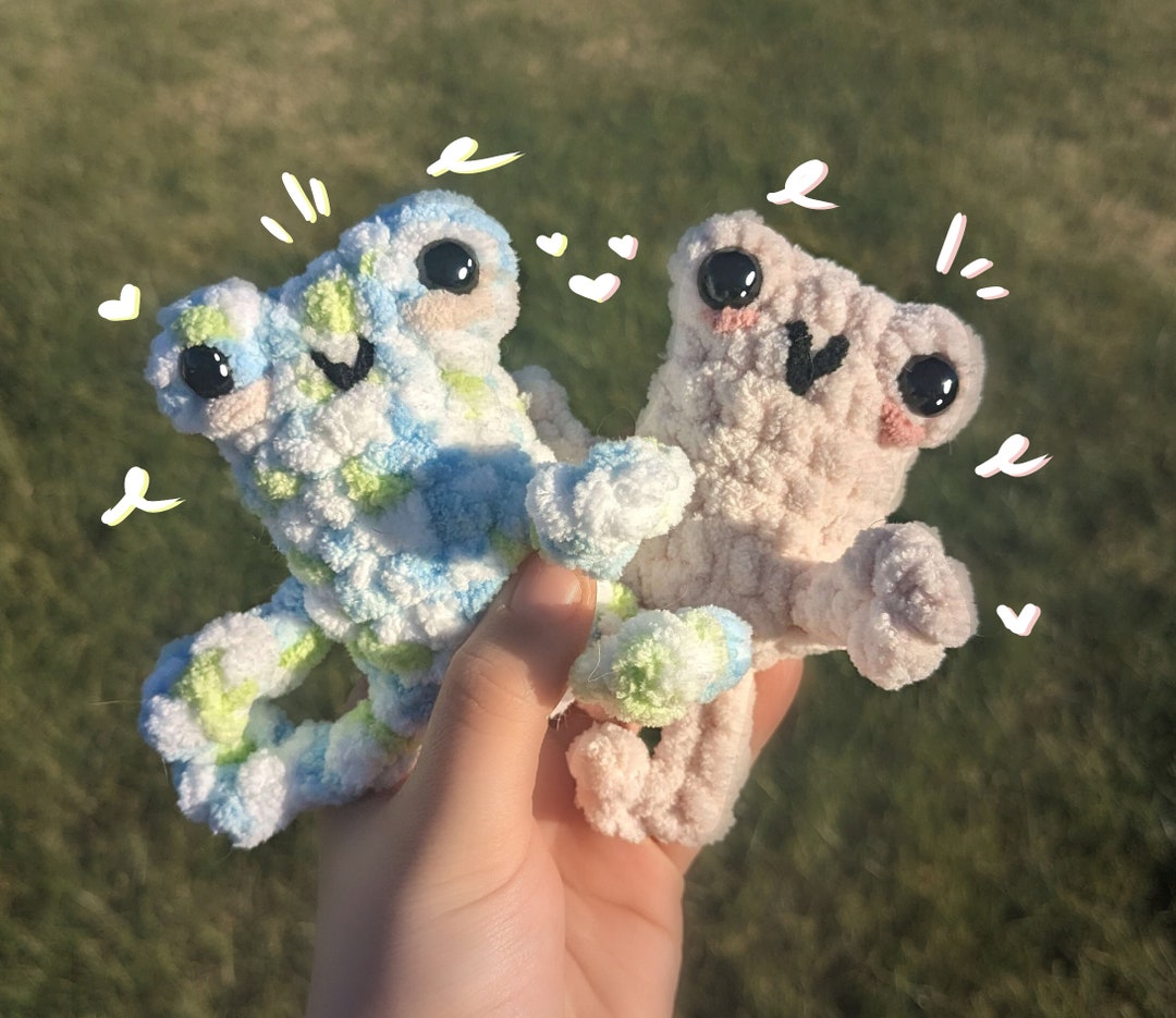 Crochet Mini Leggy Frogs, Stuffed Plushie, Handmade, Chunky Yarn ...