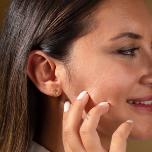 Dainty Molar Dental Tooth Symbol Dentist Earring, Minimalist Wisdom ...