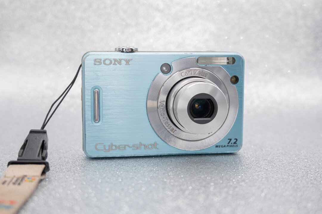 Sony Cybershot DSC-W55 Y2K Digicam CCD 7.2 Mp Blue Fully Working Charger & Gift Included Express ...