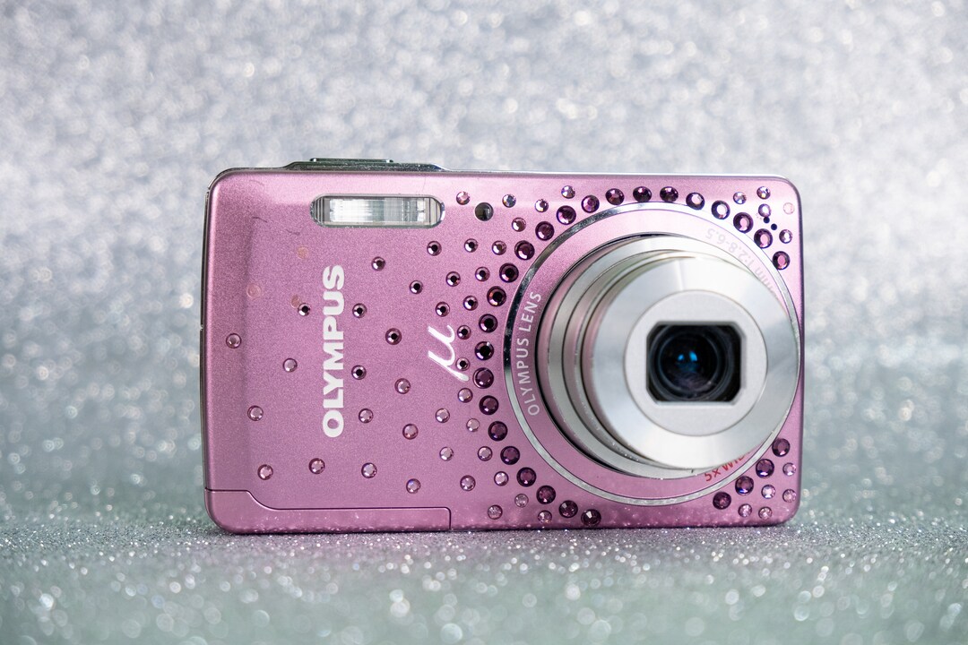 Olympus Stylus 5010 (mju 5010) - Y2k Digicam CCD - 14 Mp - READ DESCRIPTION - Charger & Gift ...