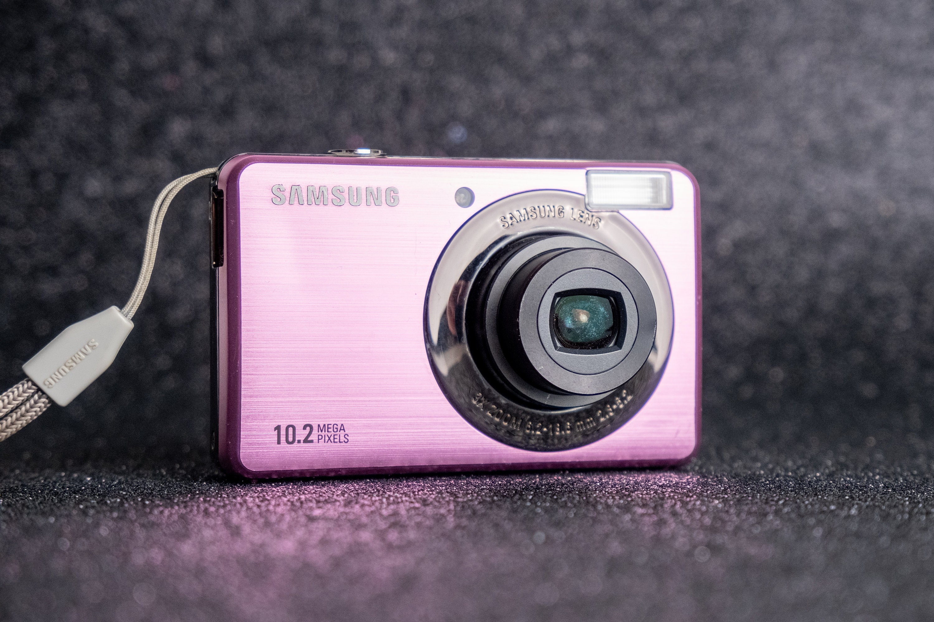 Samsung Smart Camera Pink