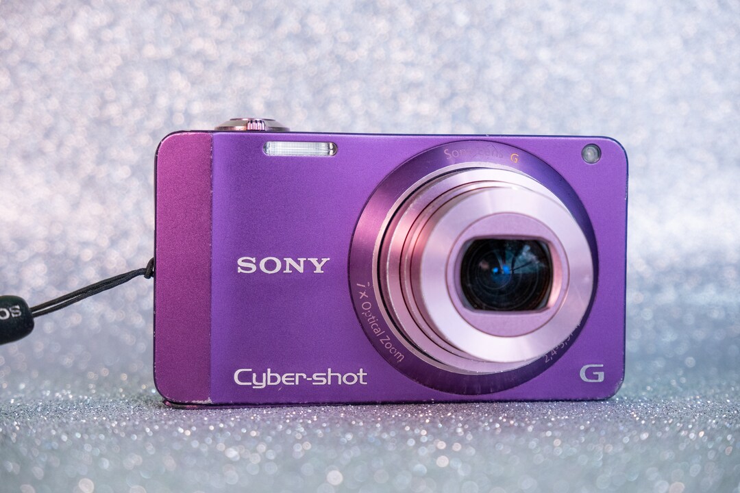 Sony Cyber-shot DSC-WX10 - Y2K Digicam - 16,2 Mp - READ DESCRIPTION ...