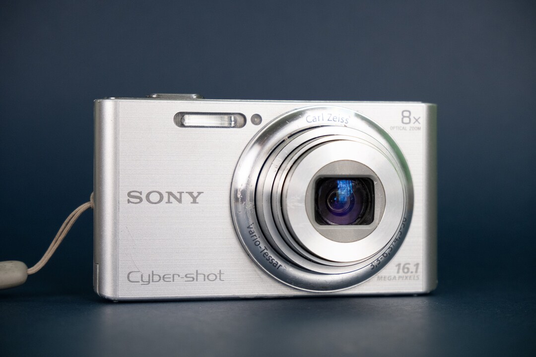 Sony Cybershot DSC-W730 - Y2K Digicam - 16.1 Mp - Fully Working ...