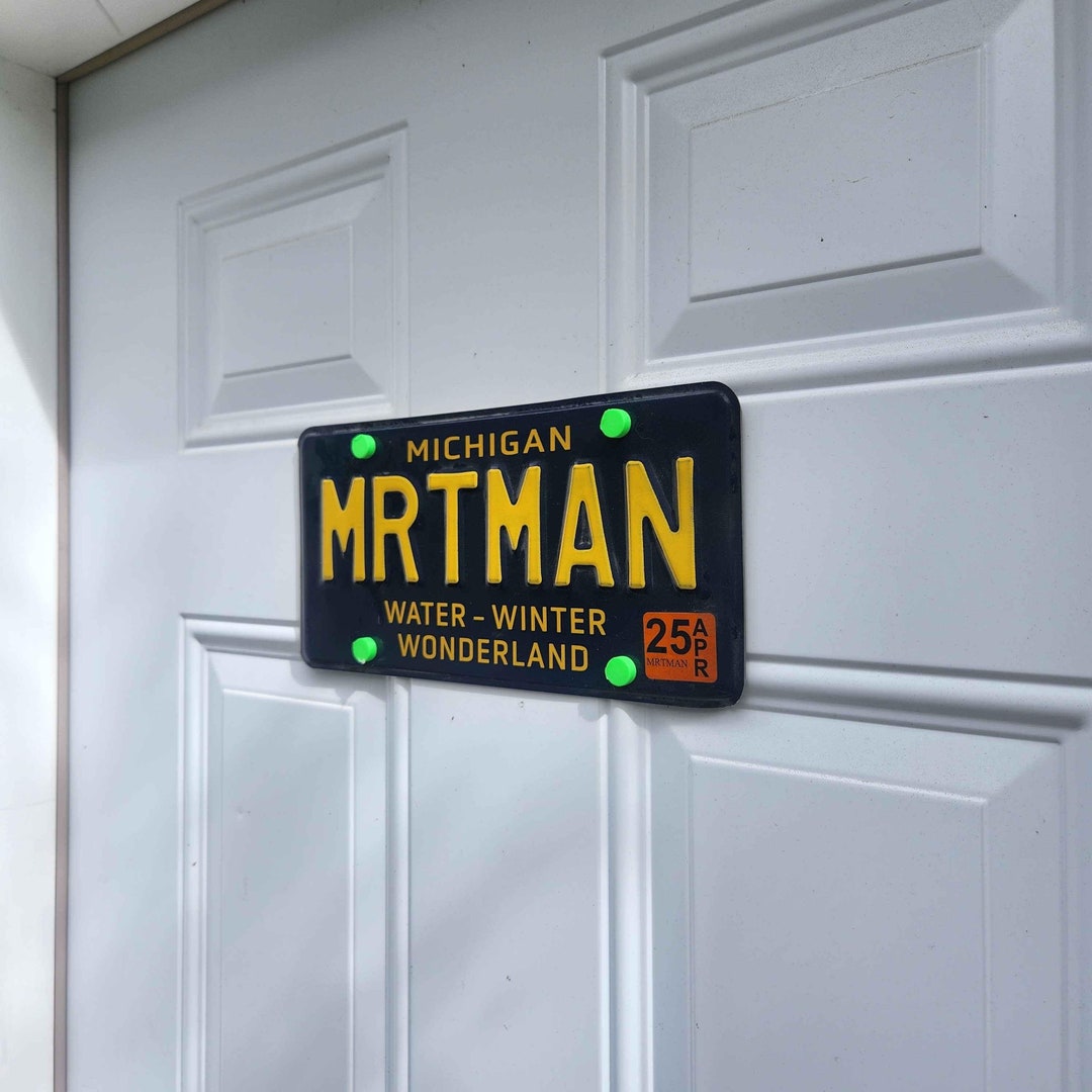 Magnetic License Plate Holder - Etsy