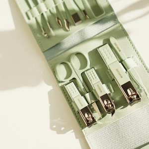 Handmade Manicure Set Pedicure Professional Grooming Set Tool Kit With ...