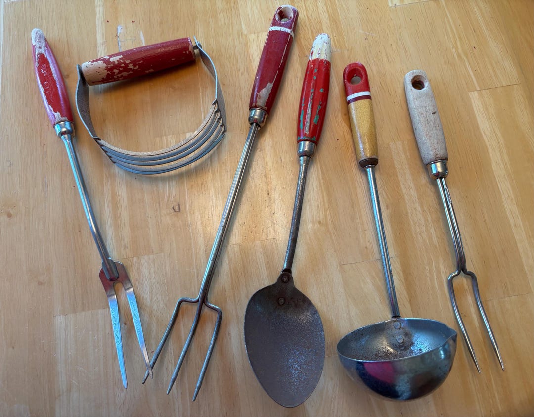 Vintage Kitchen Utensil Set: Farmhouse Decor With Red Wooden Handles - Etsy