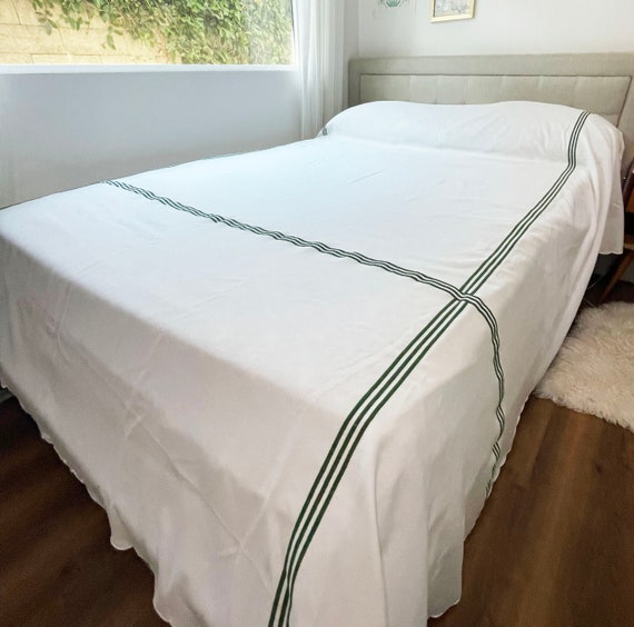 Vintage Luxury Full Queen Bedspread 1990s Iconic Pratesi Luxury Italian Bed Coverlet Coco Chanel Favorite Bed Linens Glam Retro Bedding Etsy