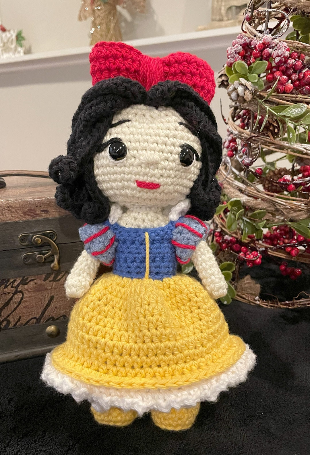 Snow White / Crochet Doll / Disney Princess / Amigurumi / Handmade - Etsy