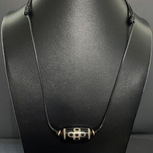 Dzi Bead " 5 Eyes & Lightning " Amulet Pendant Necklace 27.9mm X 11.2mm ...