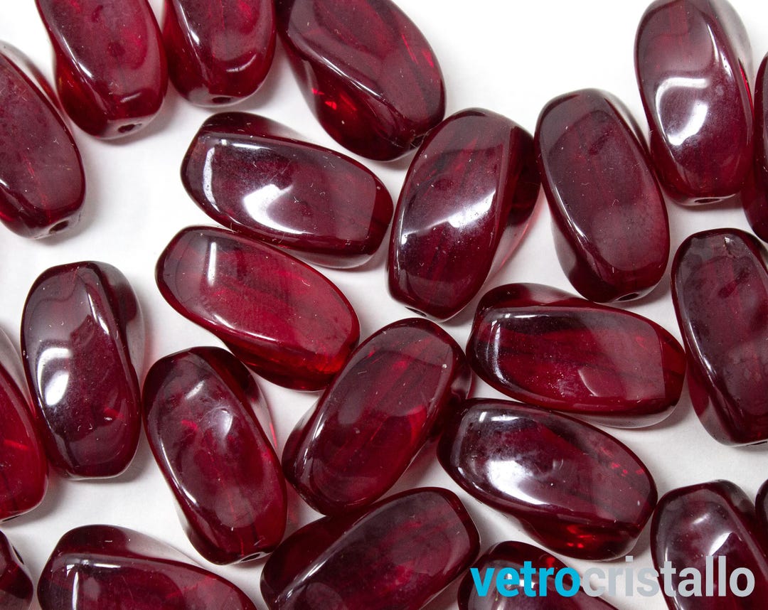 100 Gr X Transparent Red 18mm Vintage Pearl Made in the Czech Republic ...
