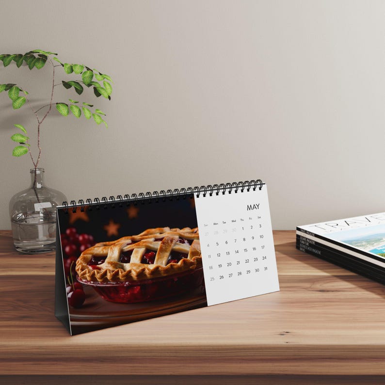 Desk Calendar, 2025 Photos of Desserts and Pastries, Foodie Gift ...