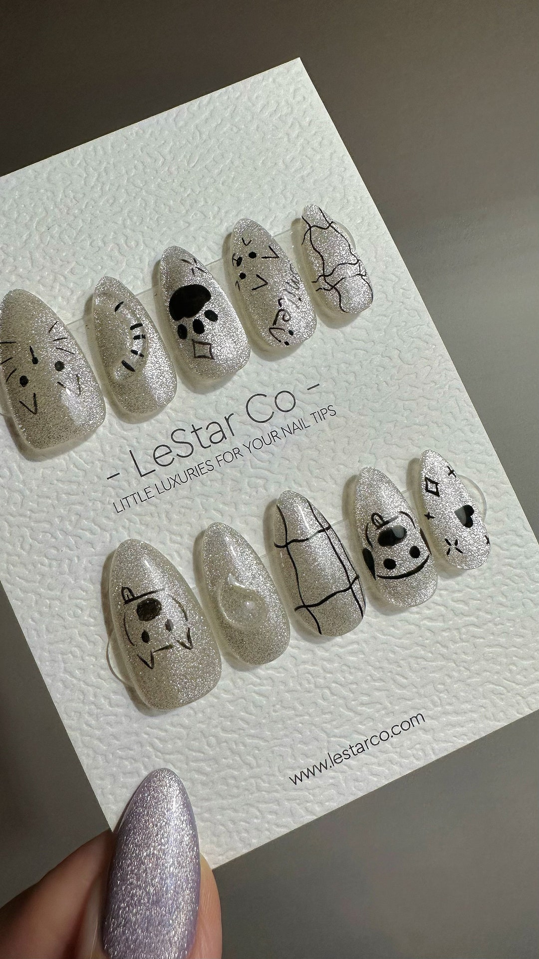 Handmade Spooky Cat Doodles Press on Nails: Reusable Gel Fake Nails - Etsy