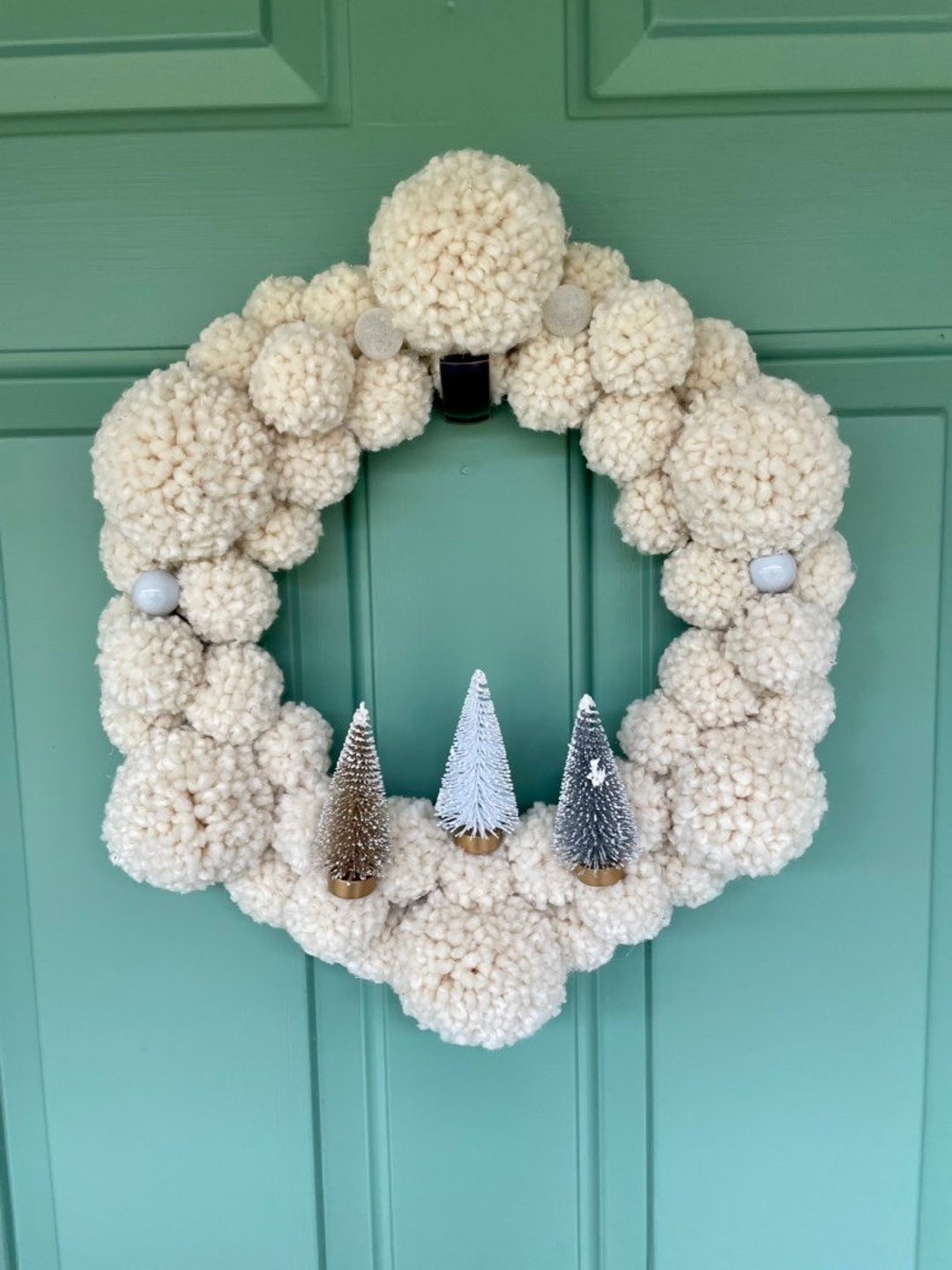 Christmas Pom Pom Wreath Winter Wonderland With Bottle Brush - Etsy