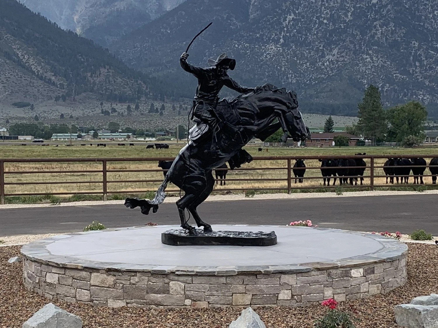 Frederic Remington “bronco Buster” Bronze Sculpture - Monumental ...