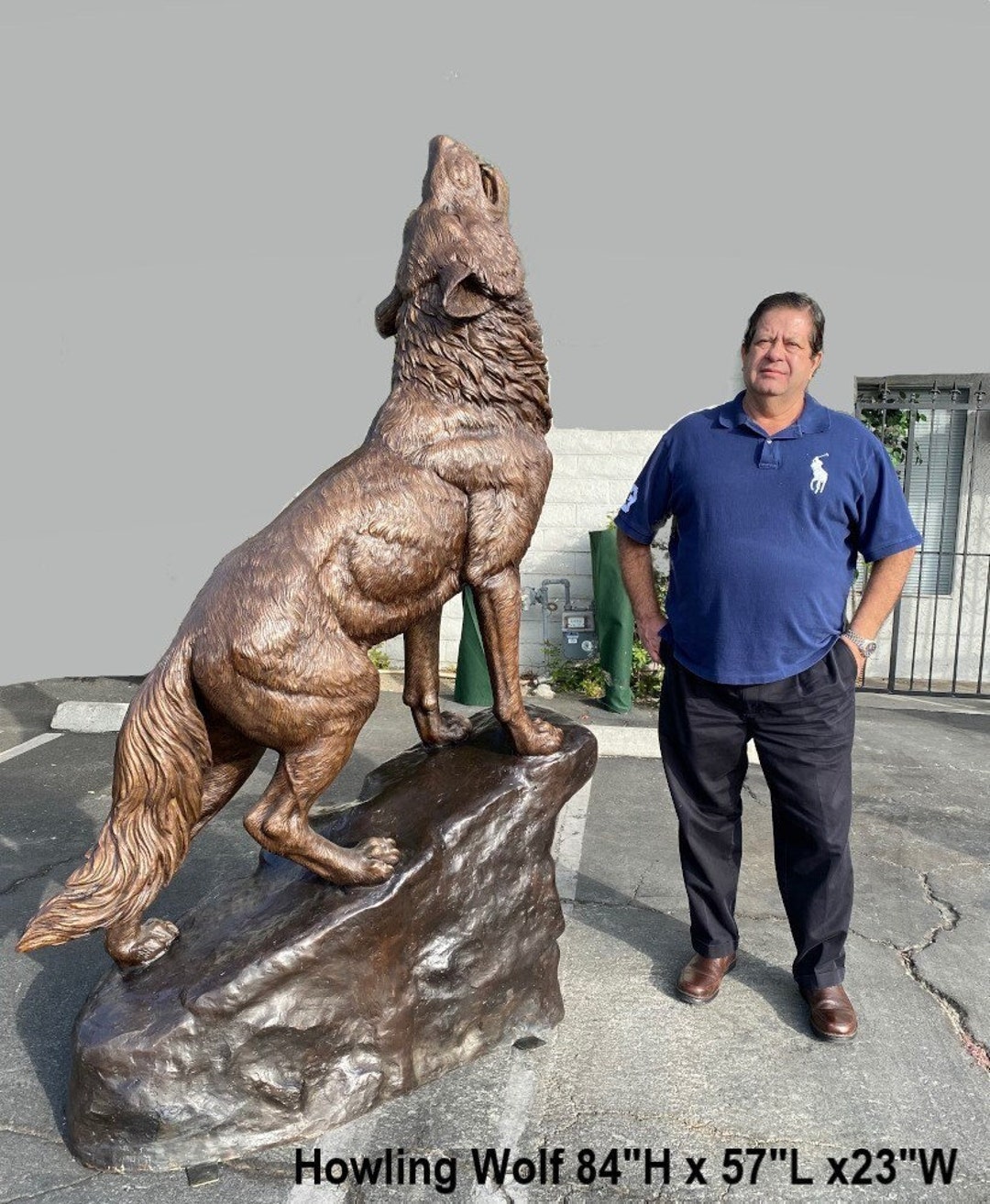 Heroic Howling Wolf - Etsy