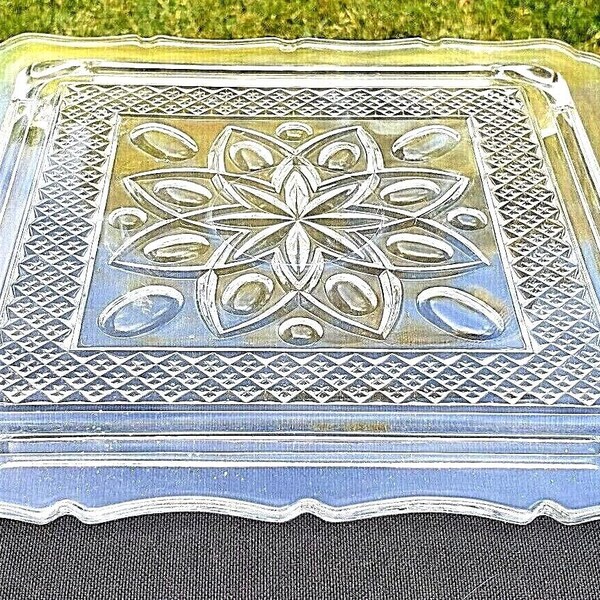 Square Cake Stand - Etsy