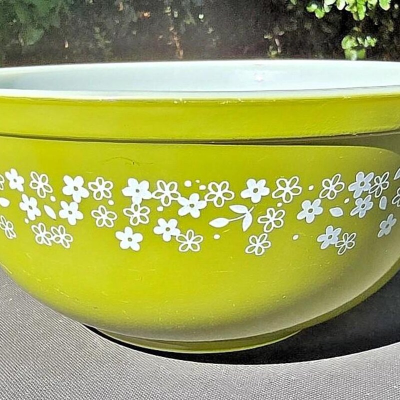 Pyrex Crazy Daisy - Etsy