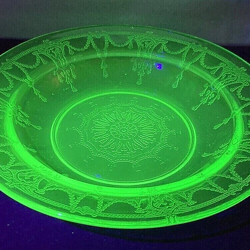Green Cameo - Etsy