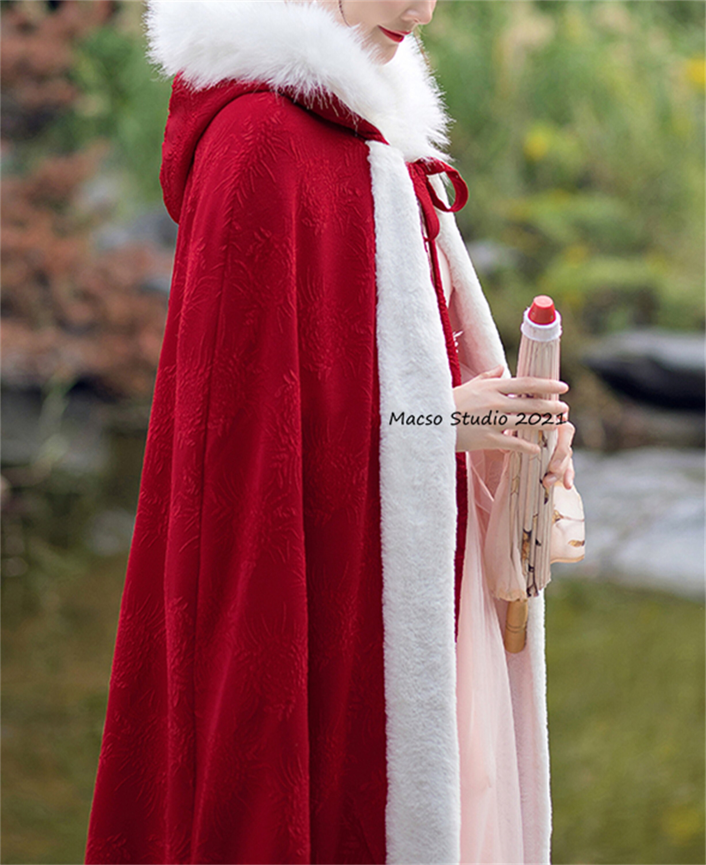 Winter Red Cloak Outdoor Red Hooded Cape Little Red Riding Hood Winter ...