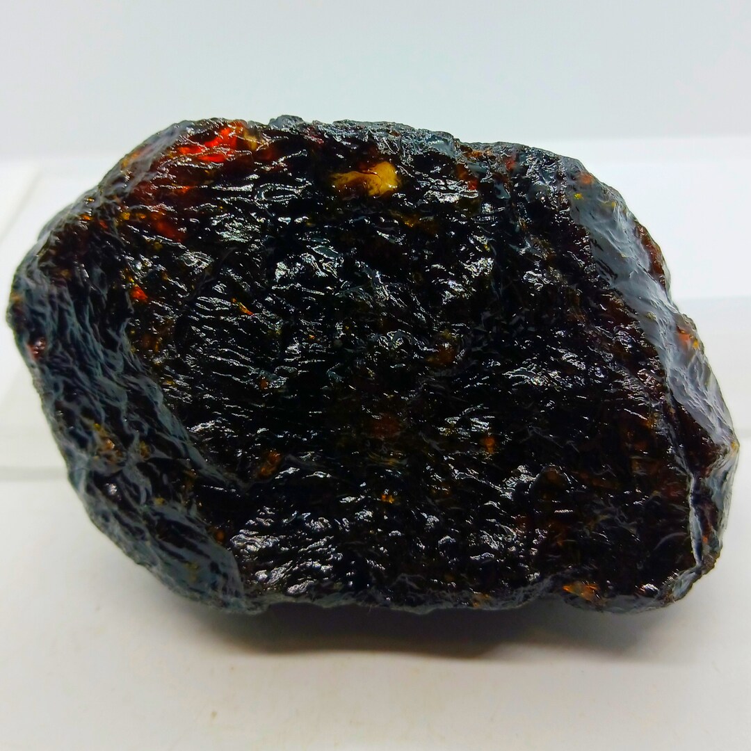 Natural Black Amber Specimen Raw Amber Stone Yellow Amber Tree Sap ...