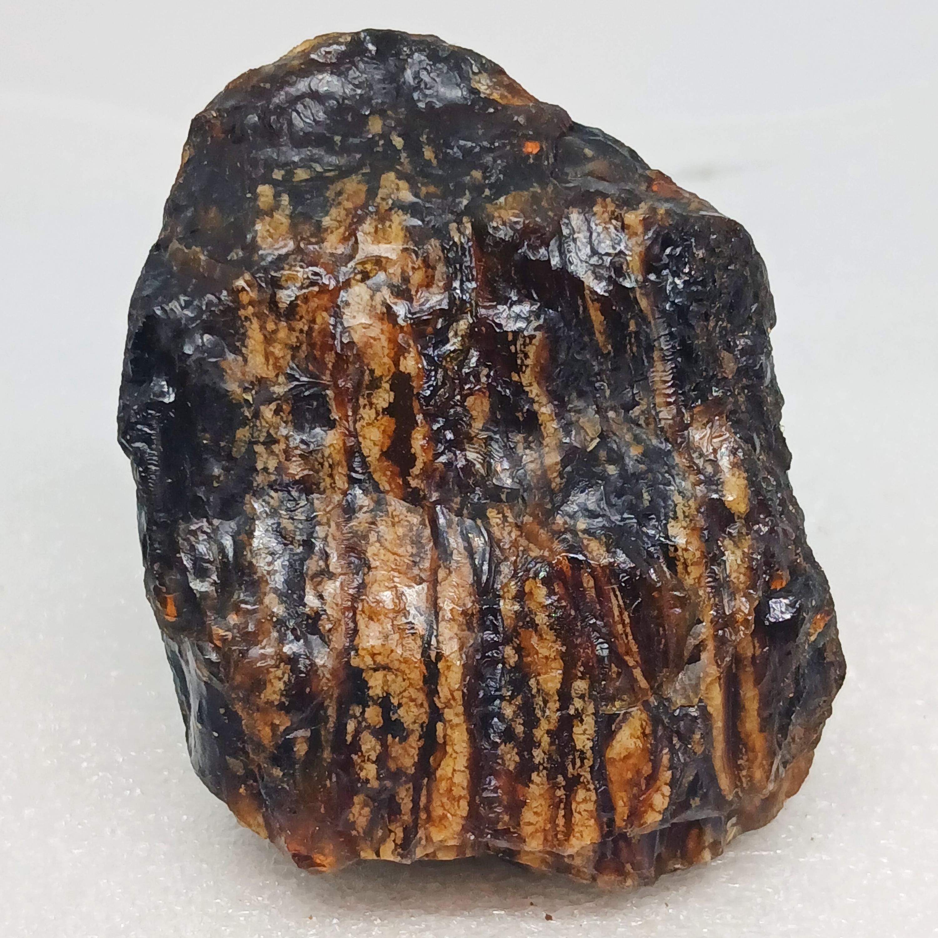 Natural Black Amber Specimen Raw Amber Stone Yellow Amber Tree Sap ...
