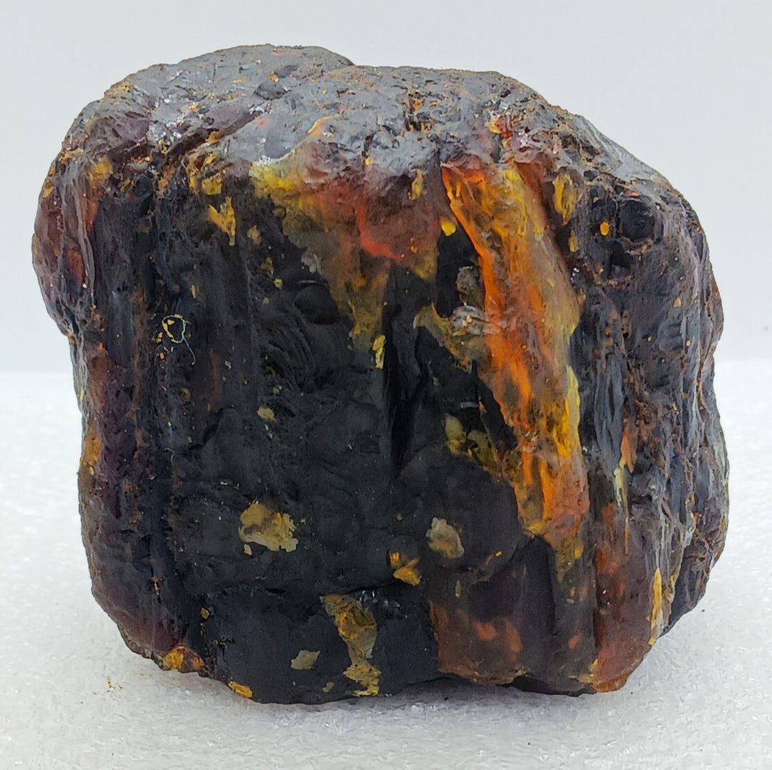 Natural Black Amber Specimen Raw Amber Stone Yellow Amber Tree Sap ...