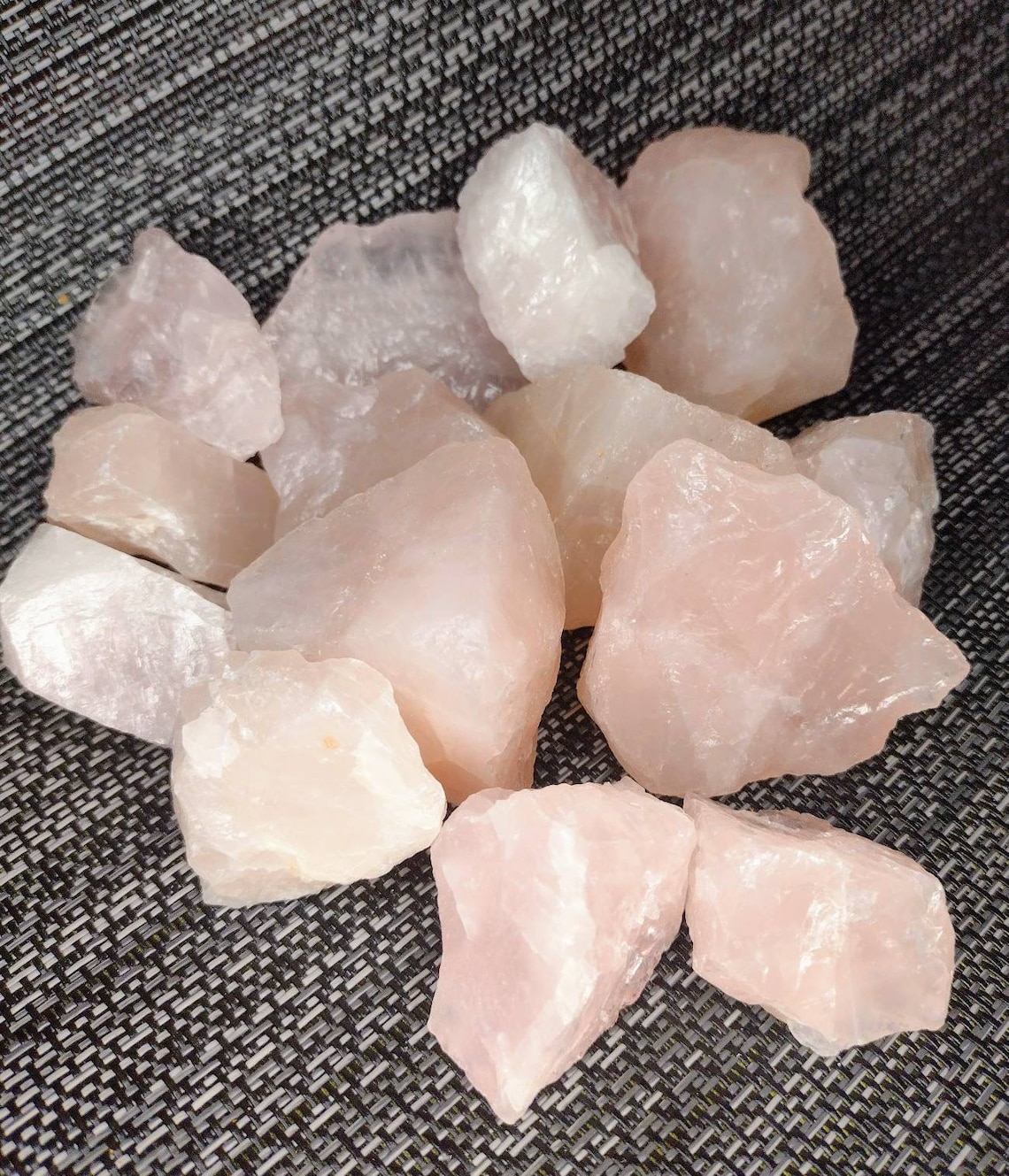 Raw Rose Quartz - High Quality Rose Quartz Crystal - Rough Rose Quartz ...
