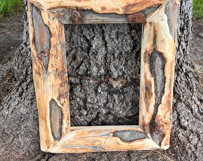 5x7 Log Picture Frame, Rustic Picture Frame, Juniper, Log Home 5x7 ...
