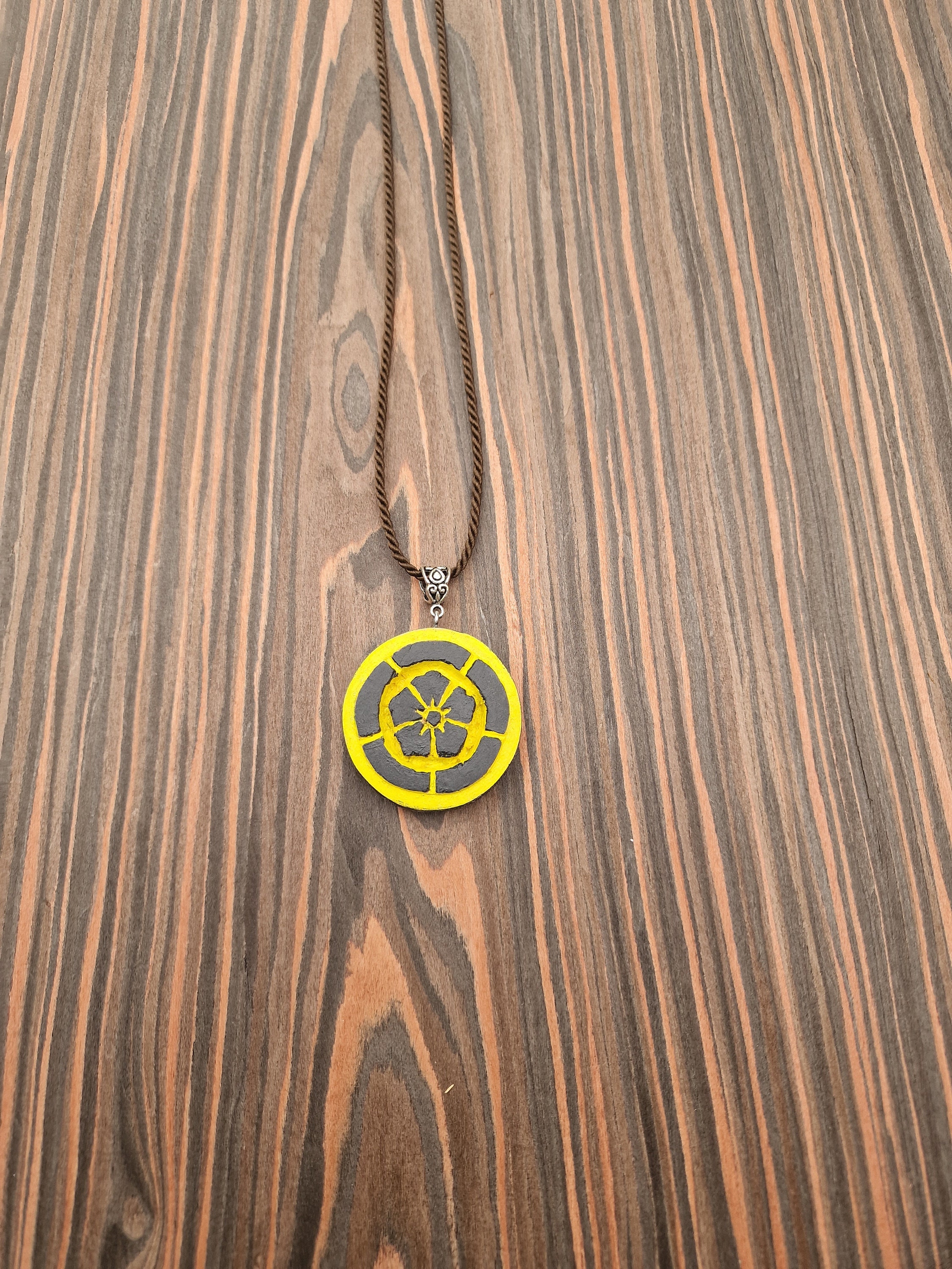 Collar del clan japonés Oda, diseño tradicional japonés, símbolo de la ...