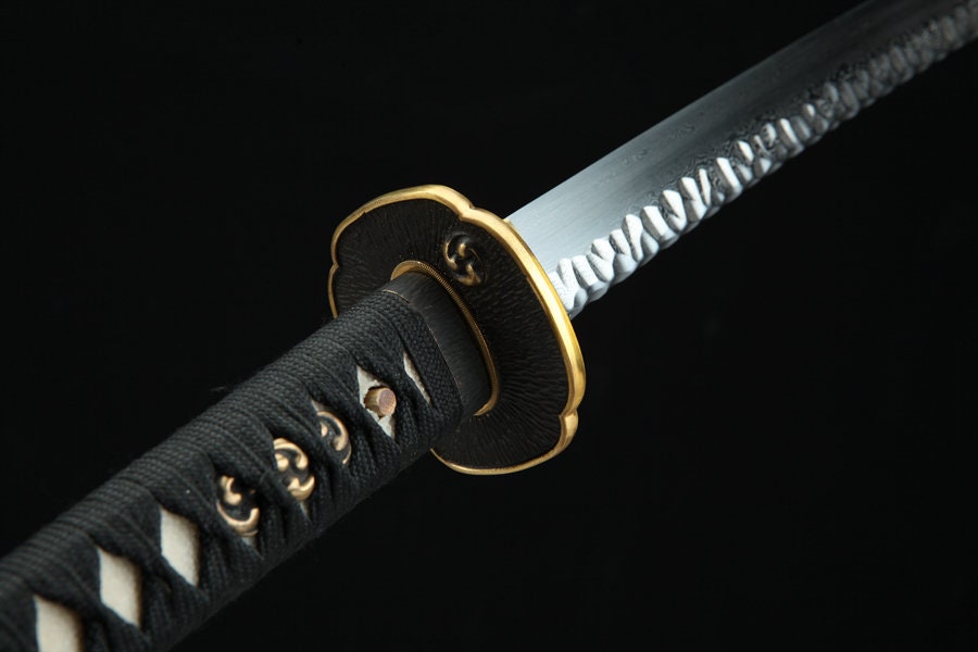 Handcrafted Katana Japanese Samurai Sword With Damascus Folded Steel ...