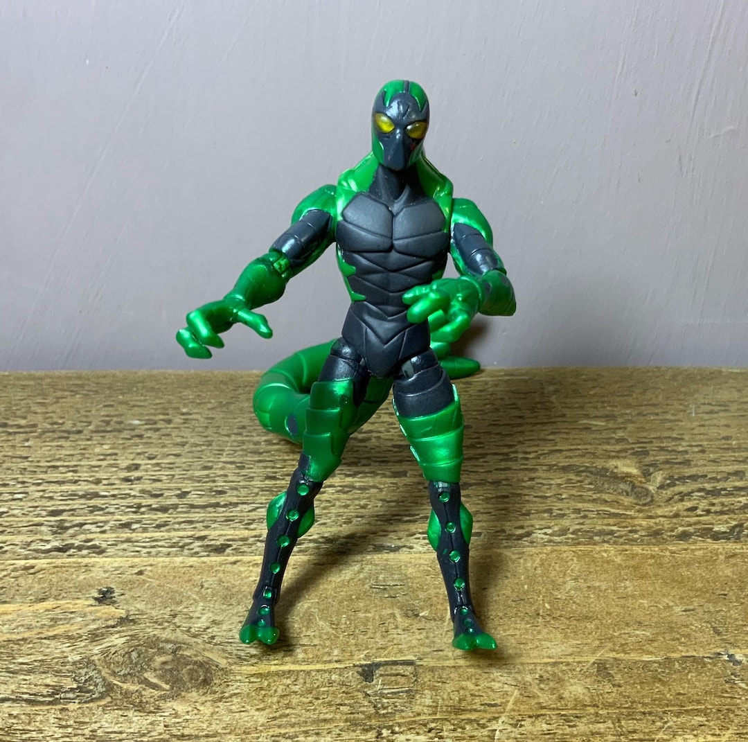 Spider-man Stinger Strike Scorpion Green/black Action Figure 4"/10cm ...
