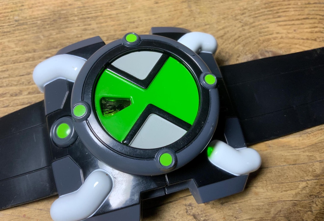 BEN 10 Alien Force FX Omnitrix Watch Original Bandai ‘06 Lights/sounds ...