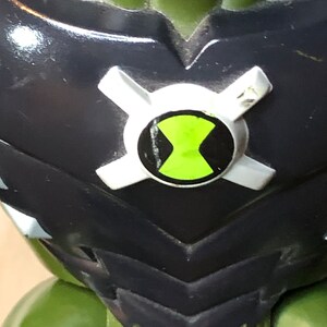 BEN 10 Ultimate Humungousaur DNA Alien Heroes Complete - Etsy