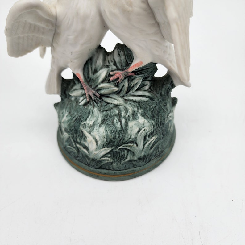 Vintage Porcelain White Doves Music Box 6" Working Condition - Etsy