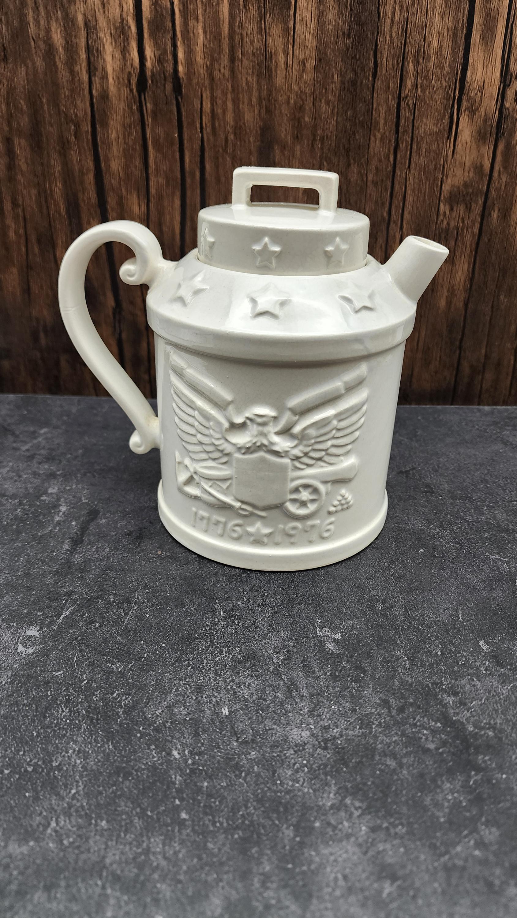 Bicentennial Ceramic Teapot Country White 1776-1976 Cannon Eagle Stars ...