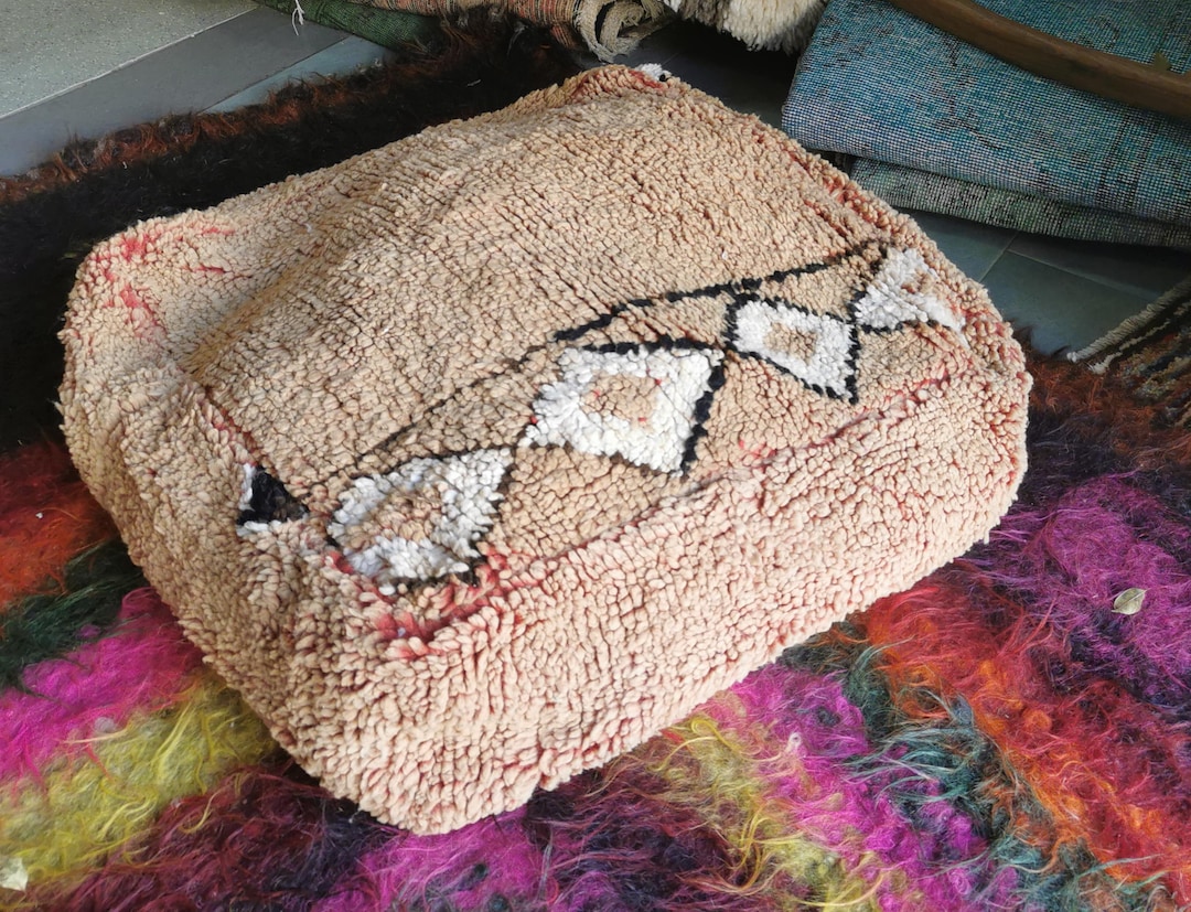 Vintager Moroccan Rug Pouf - A Unique Piece for Your Home, Floor ...