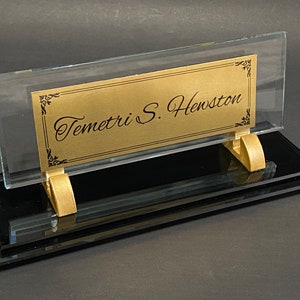 Desk Name Plate for Secretaries and Office Assistants, Desk Name Tag ...