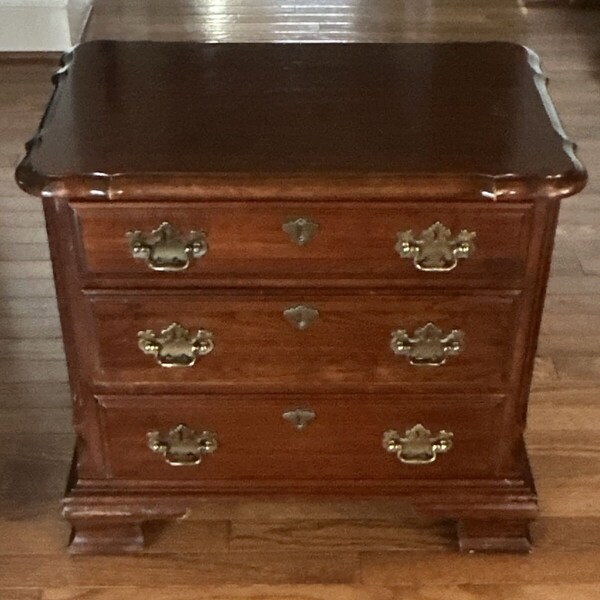 Cherry Chest of Drawers - Etsy