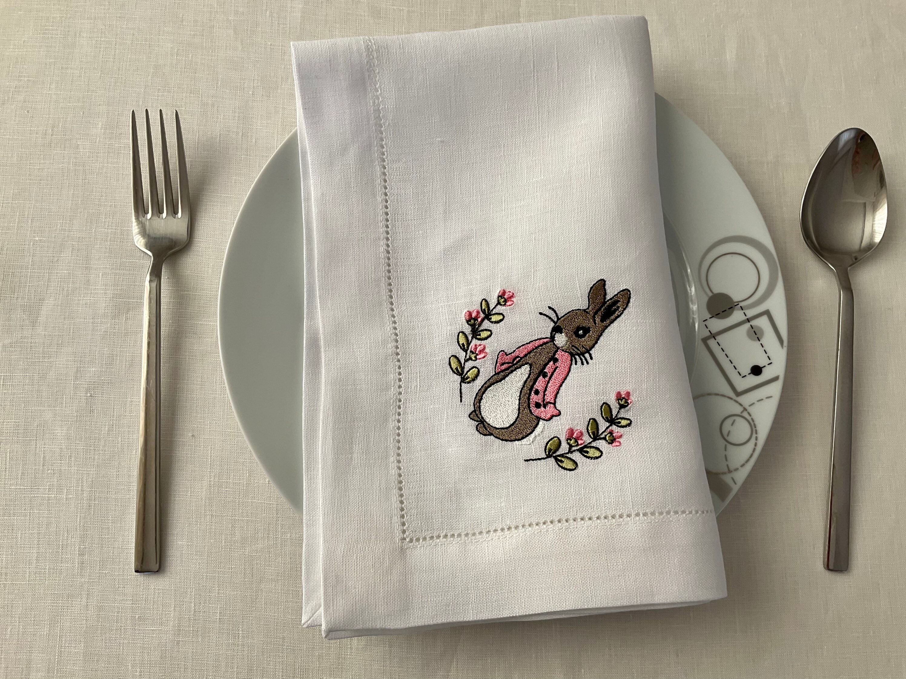Embroidered Easter Bunny Linen Table Napkins, Easter Dinner Napkins ...