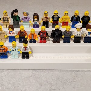 Desktop Display for Minifigures Black, White or Custom Color - Etsy