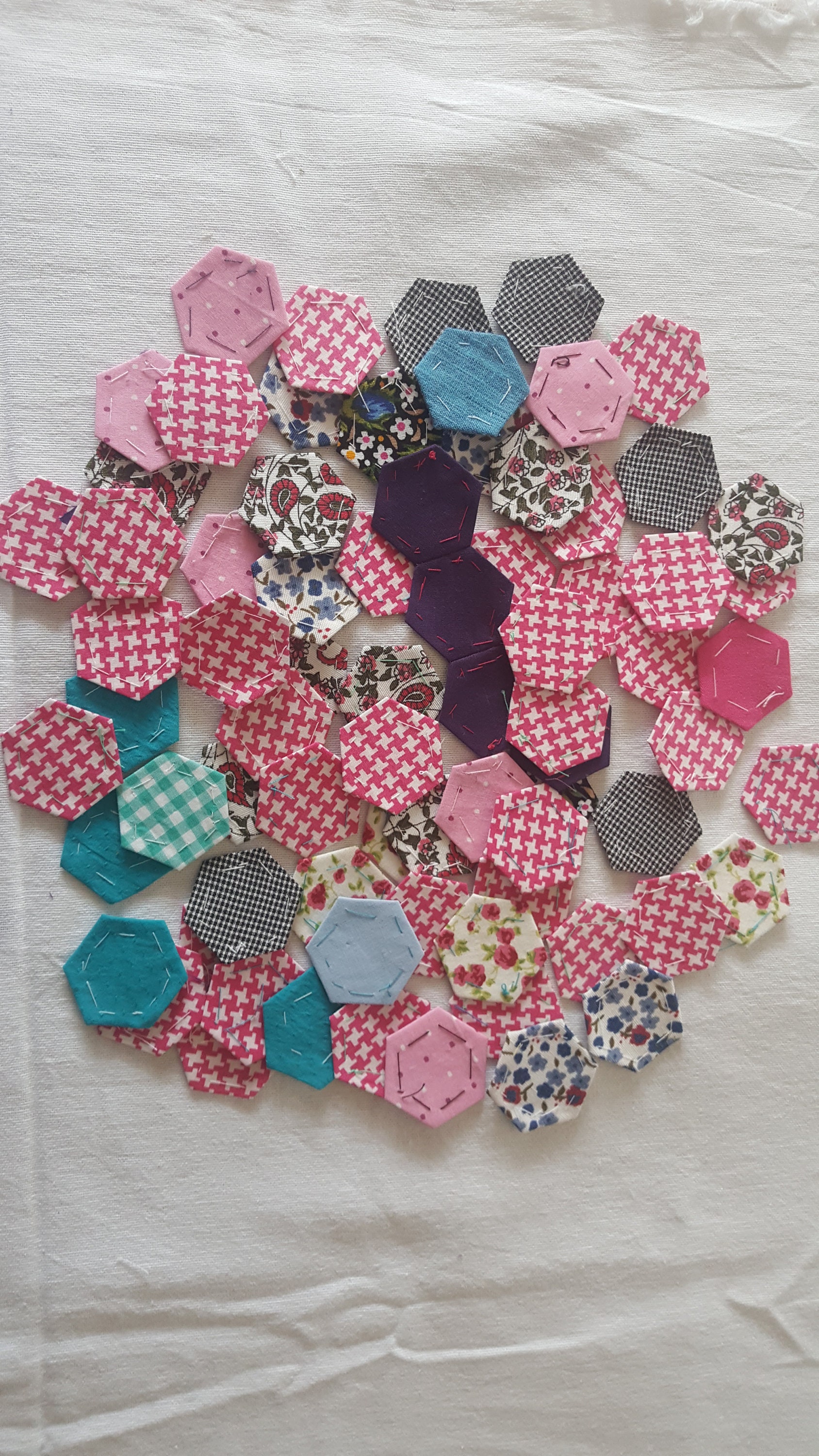 English Paper Piecing (EPP) Templates for Printing: Hexagons in 14 ...
