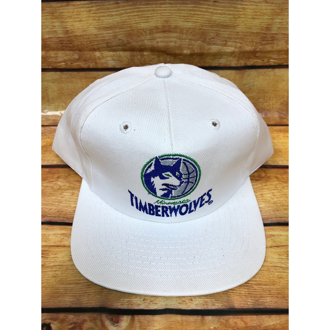 NOS Vintage Minnesota TIMBERWOLVES White Snapback Hat Twins Enterprise ...