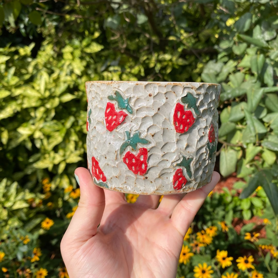 Small Strawberry Planter | Strawberry Pottery | Strawberry Ceramics - Etsy
