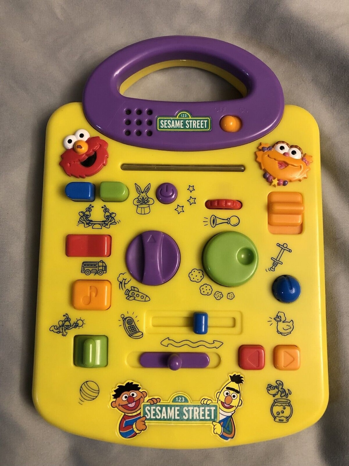 Sesame Street Giggle Sound Station Interactive Toy Elmo Zoe Vintage ...