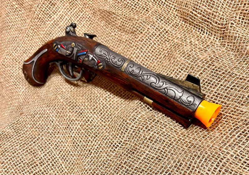 Star Wars Space Pirate Blaster , Skeleton Crew, Cosplay, Steampunk - Etsy