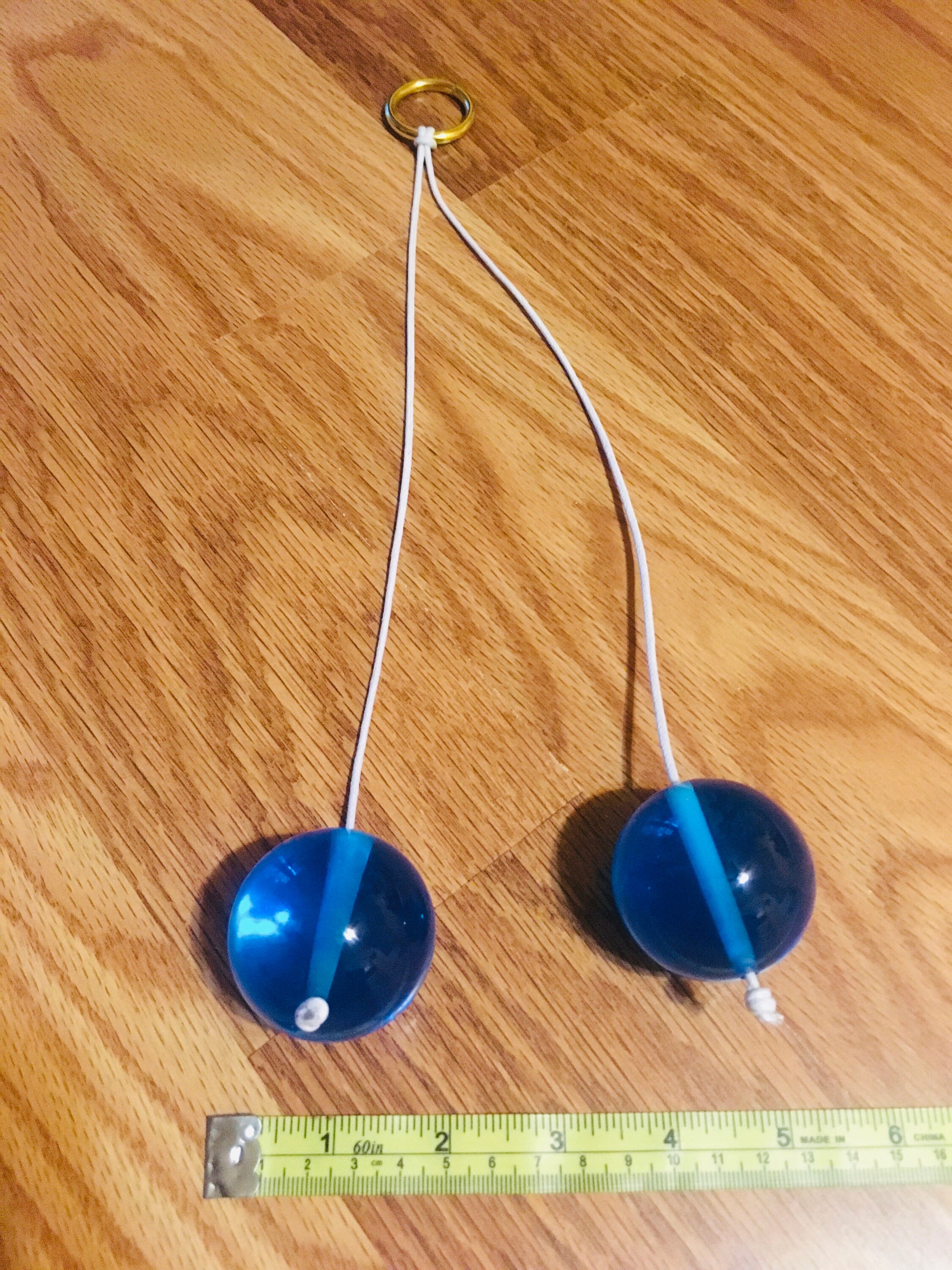 Ceyda Clackers: Acrylic Ball Noise Maker Toy (blue) - Etsy