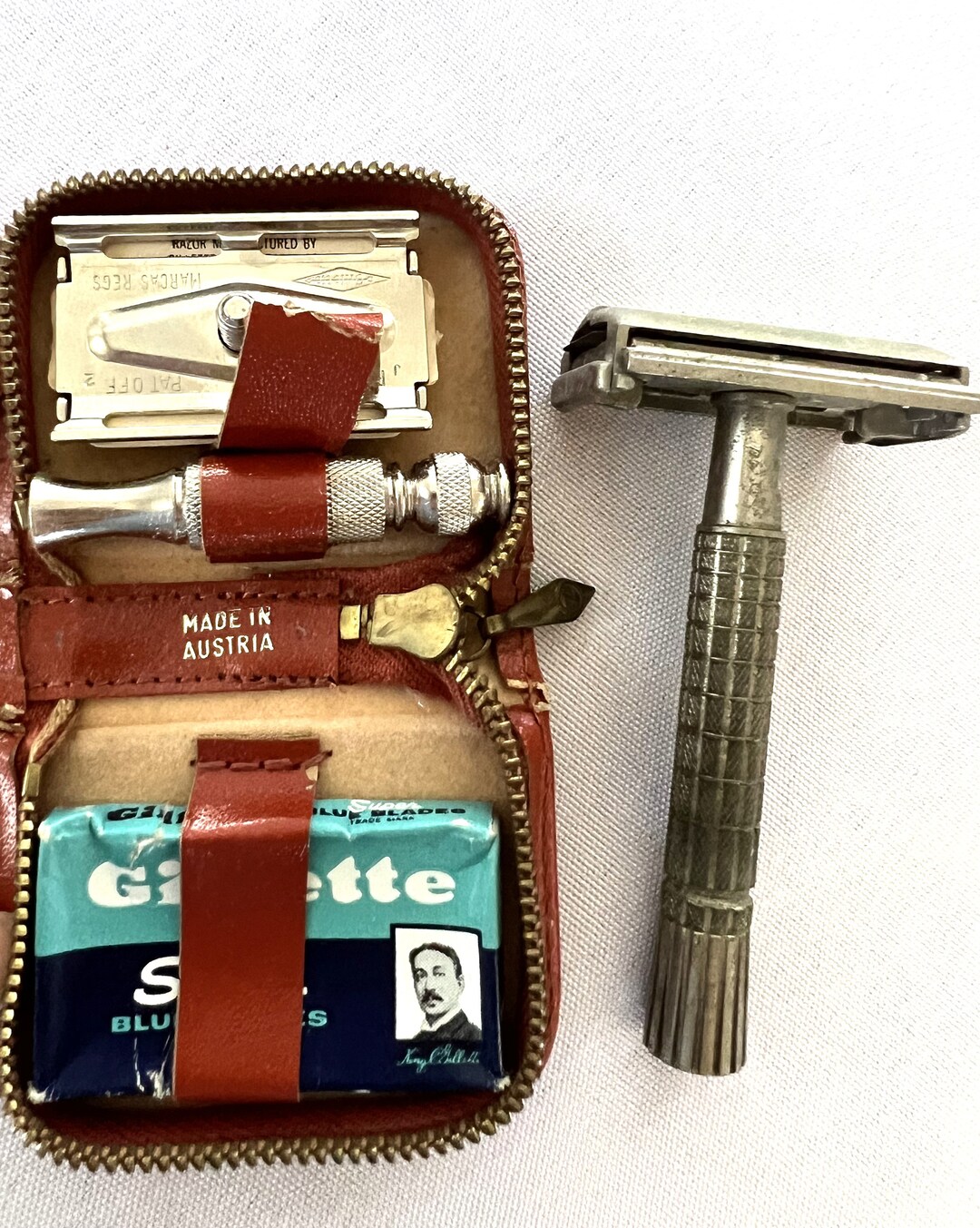 Vintage A1 Gillette Double Edge Flare Tip Super Speed Safety Razor and ...
