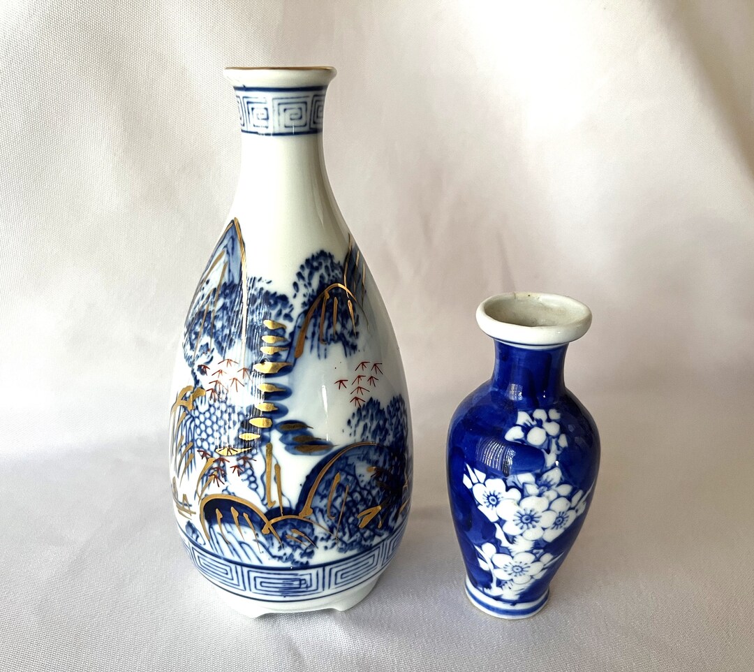 Vintage Chinoiserie Blue Flow Ware Porcelain Ceramic Bud Vase Gold Gilt ...